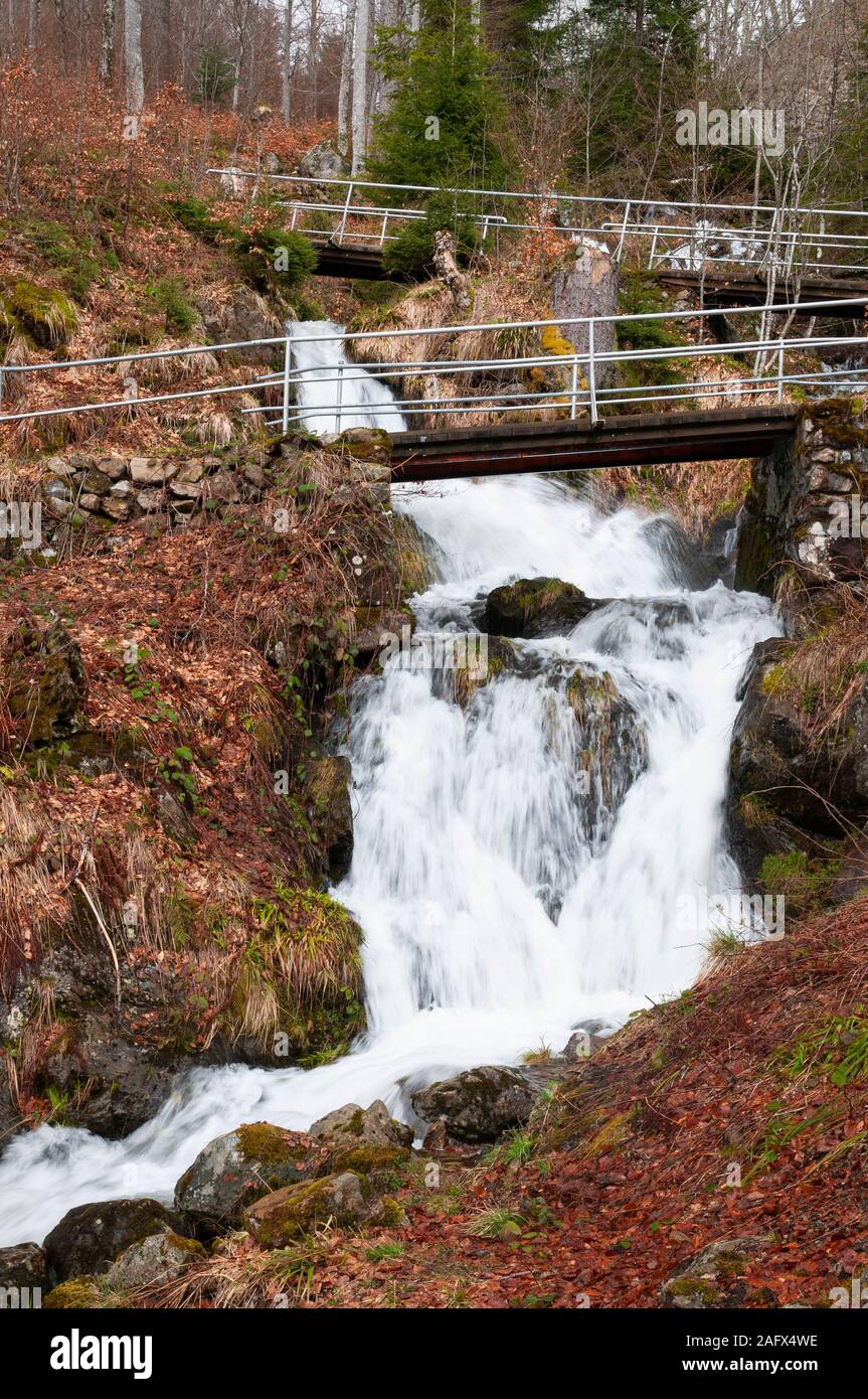 Cascade de fahler Banque de photographies et d’images à haute ...