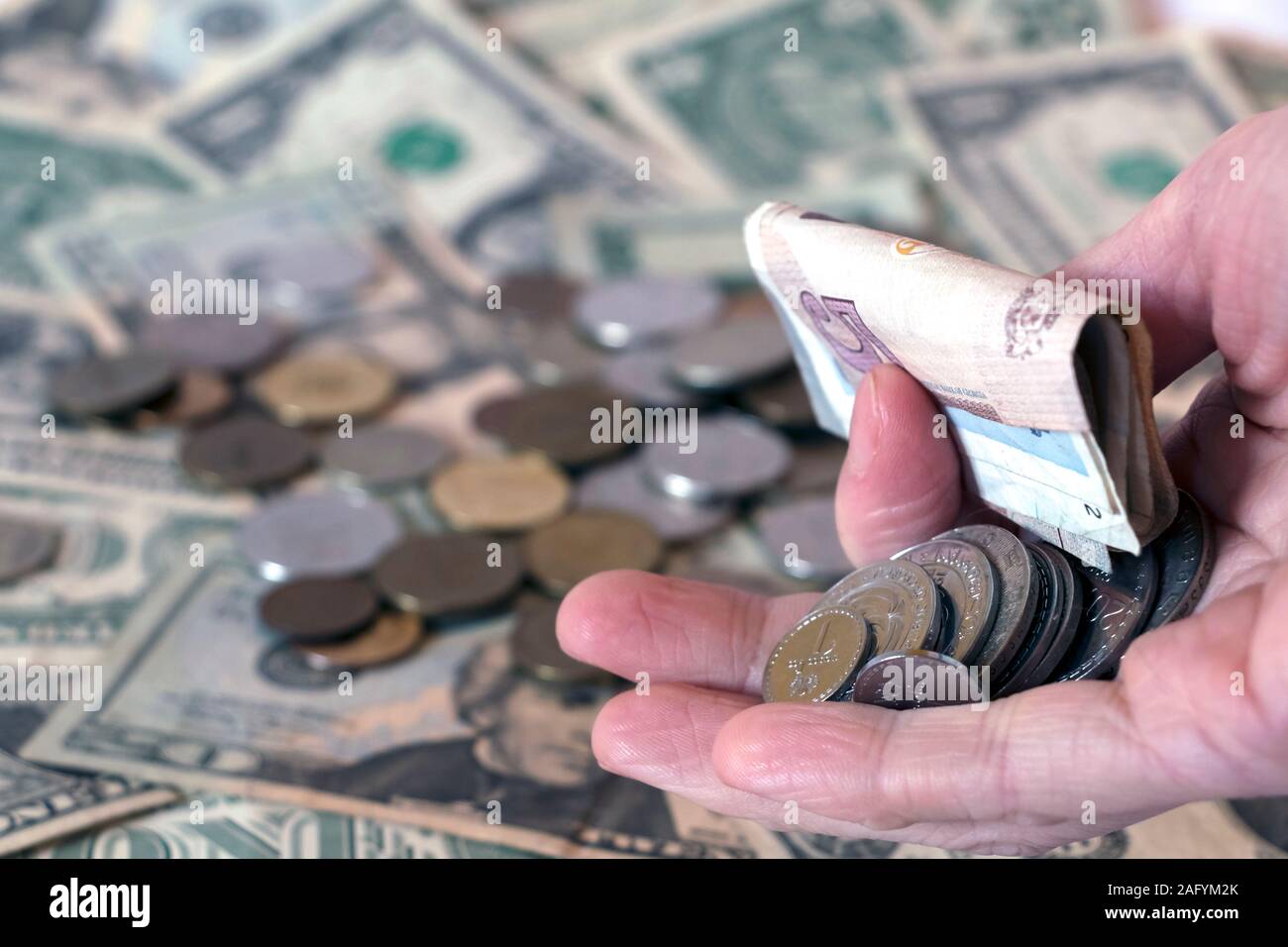 Georgian lari Banque de photographies et d’images à haute résolution ...