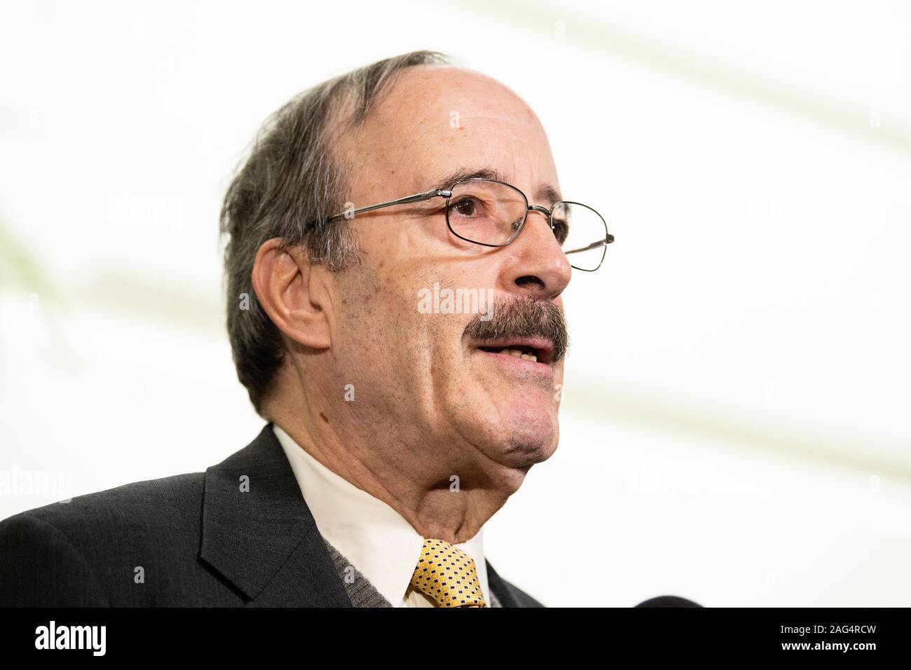 Représentant américain Eliot Engel (D-NY) parle à un Caucus ...