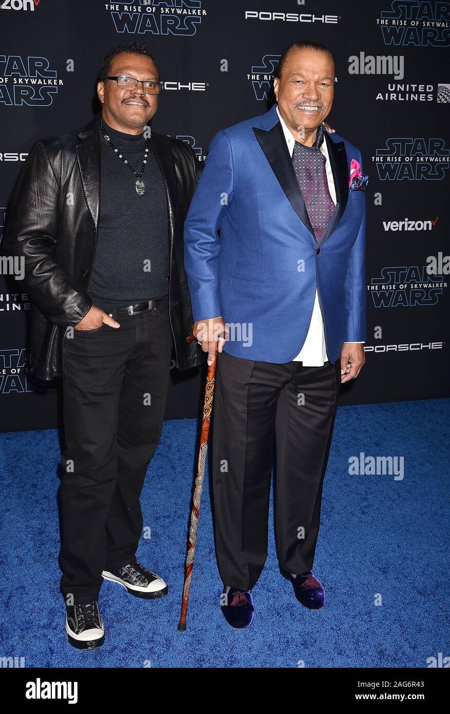 HOLLYWOOD, CA - le 16 décembre : Corey Williams (L) et Billy Dee ...