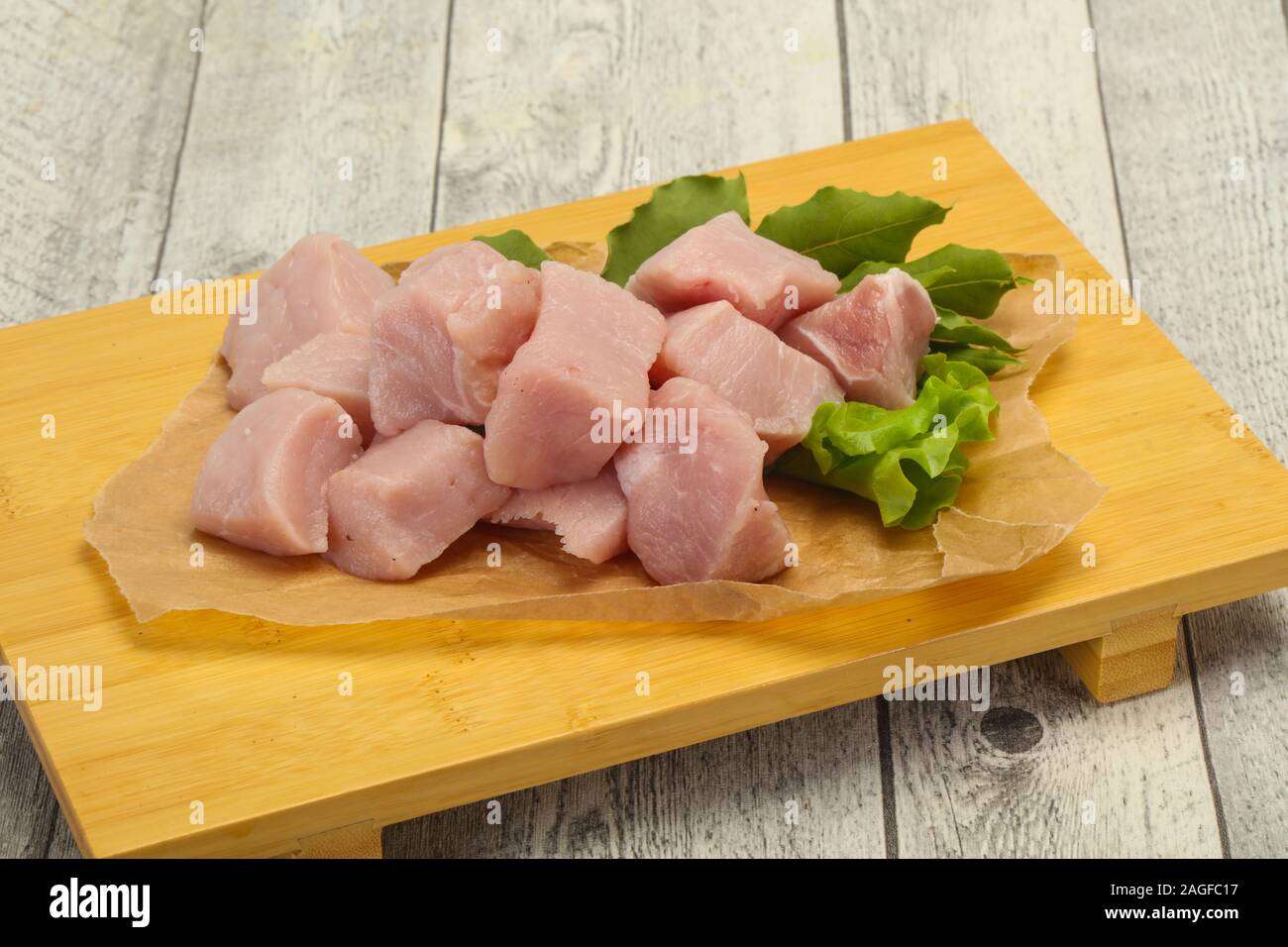 Cube de matières premières la viande de porc fraîche et prête pour la ...