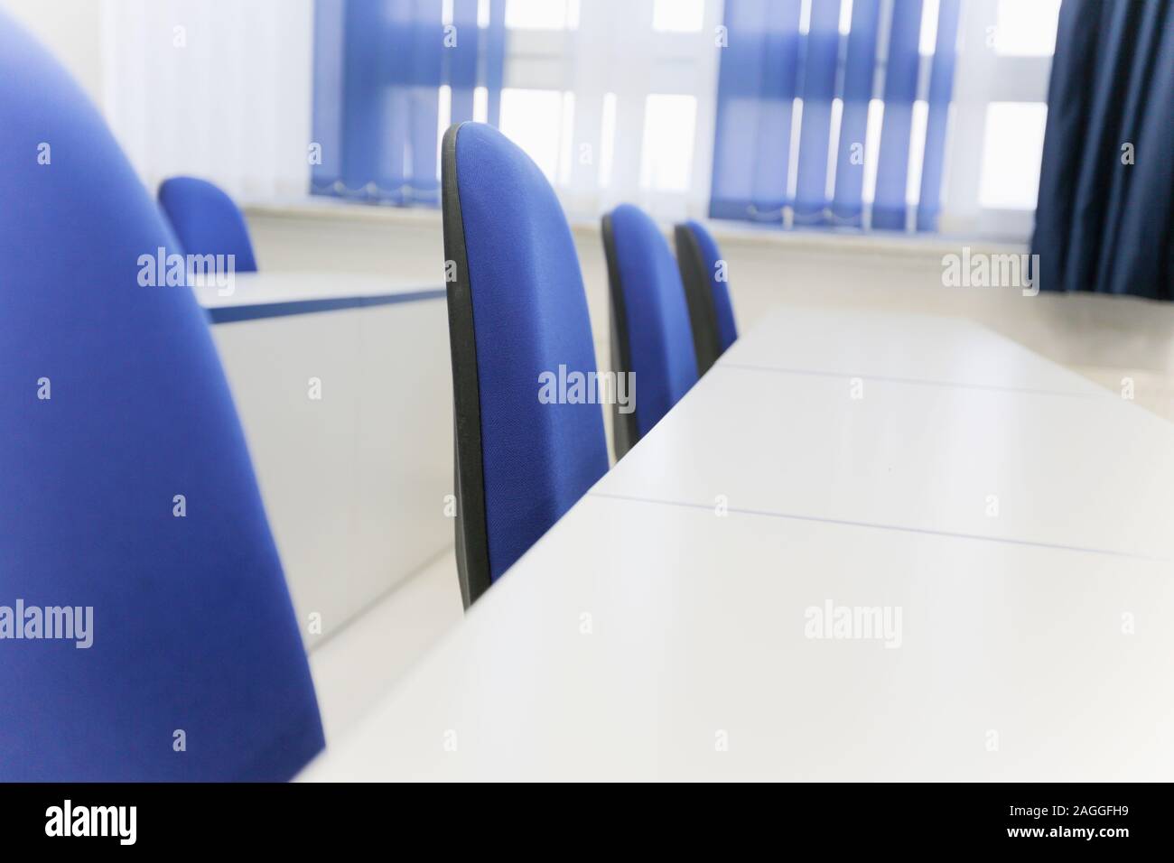 L'école de l'économie de classe sans enseignants ou étudiants avec des ...