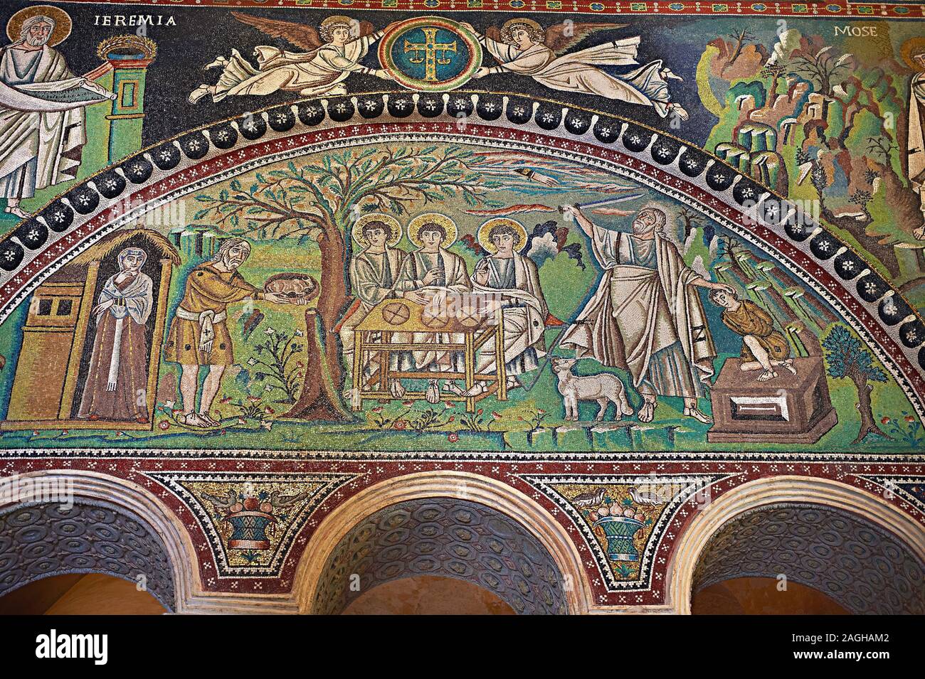 Panneau en mosaïque représentant le sacrifice d'Isaac. Mosaïque romaine ...