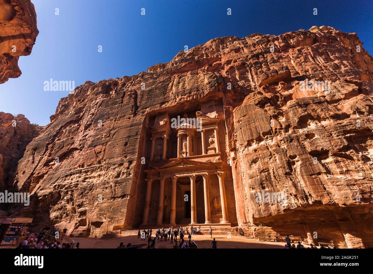 Petra, Al Khazneh, Trésor, temple de la coupe de roche, sculpture de ...