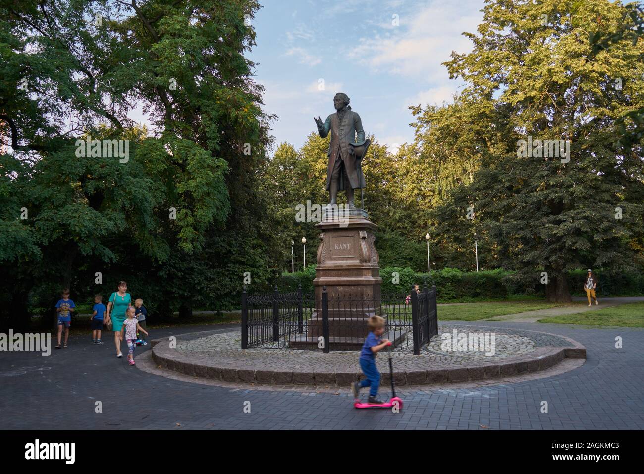 Immanuel kant statue Banque de photographies et d’images à haute ...