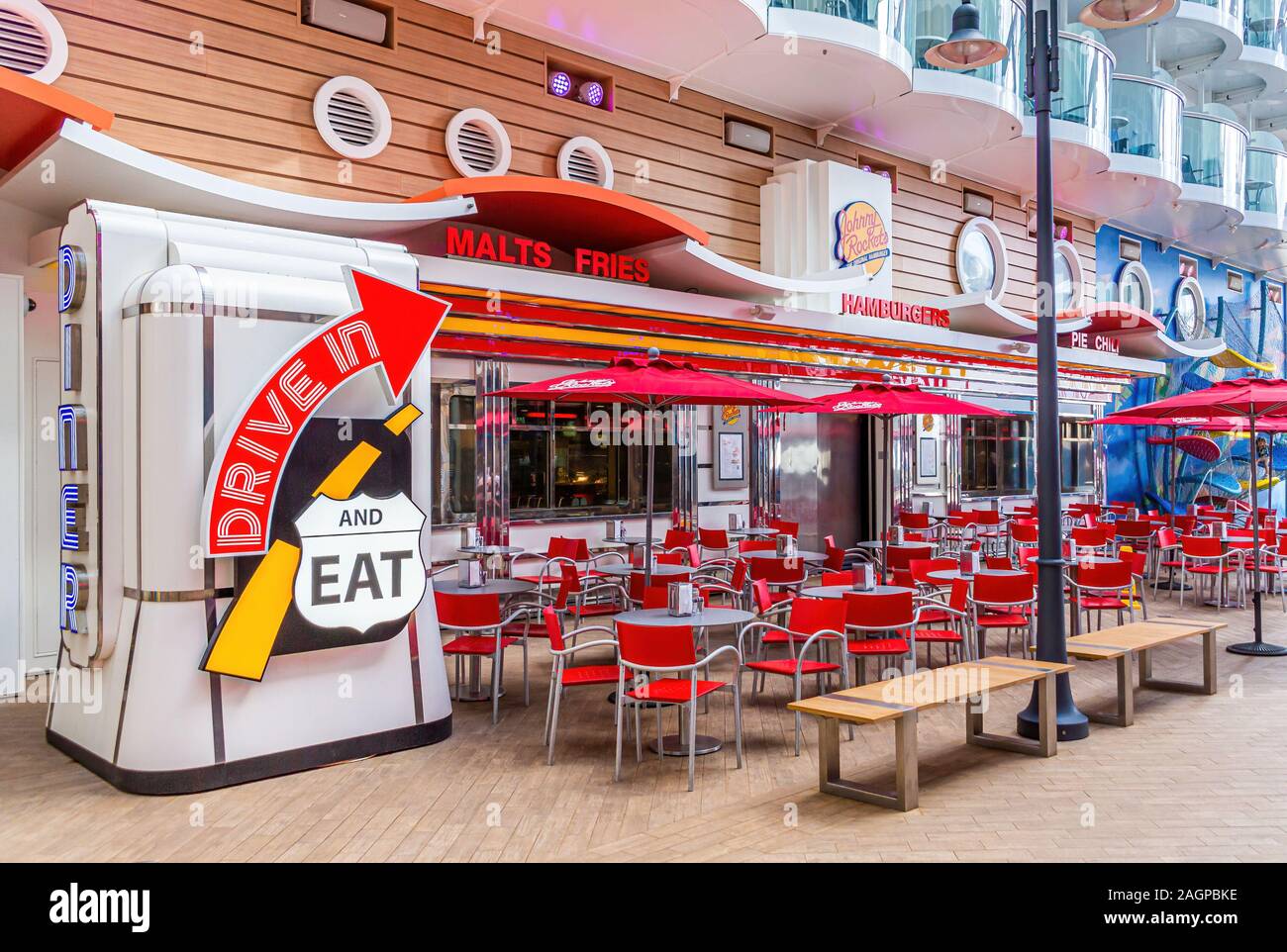 Johnny rockets restaurant Banque de photographies et d’images à haute ...