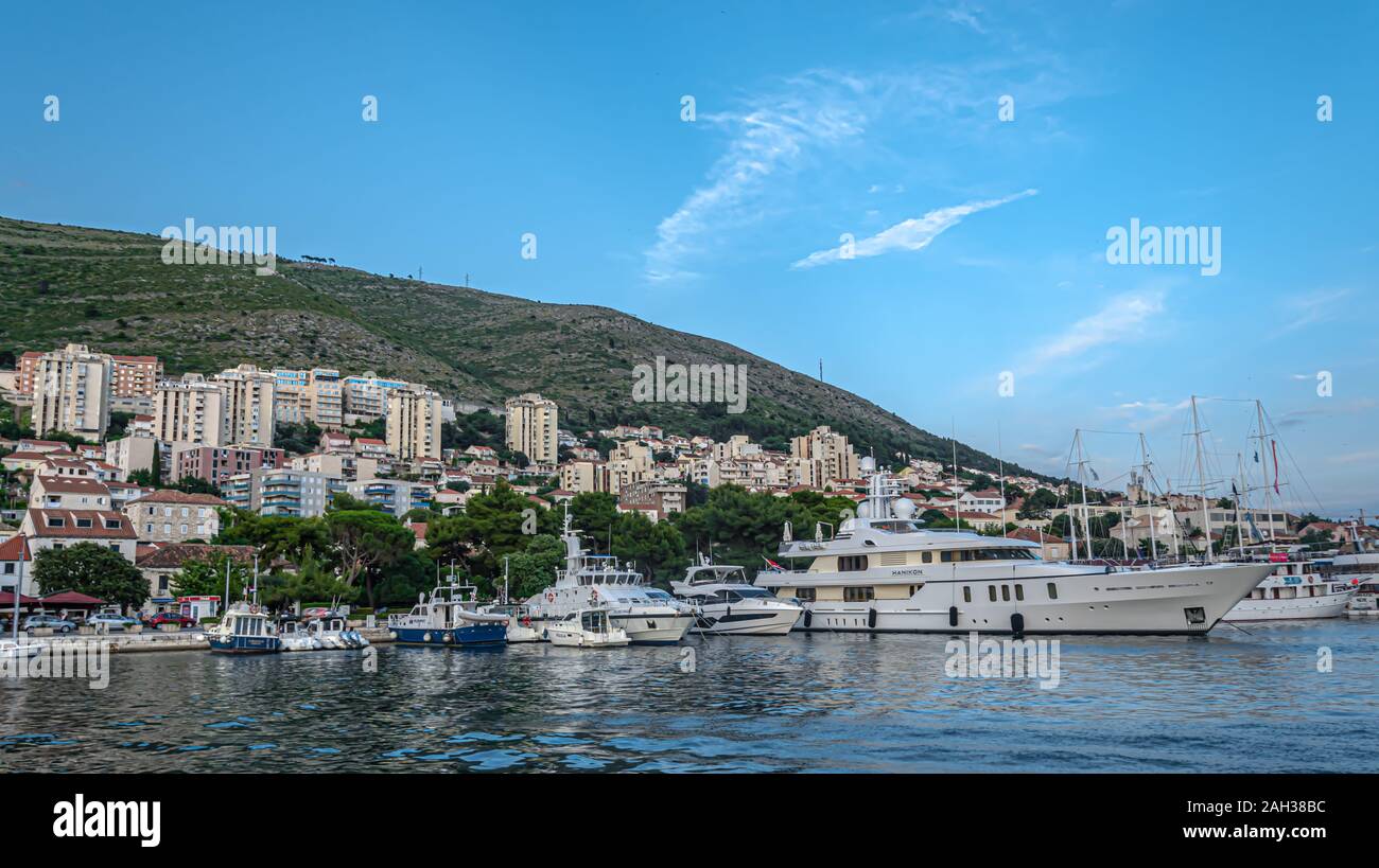 Luka gruz Banque de photographies et d’images à haute résolution - Alamy