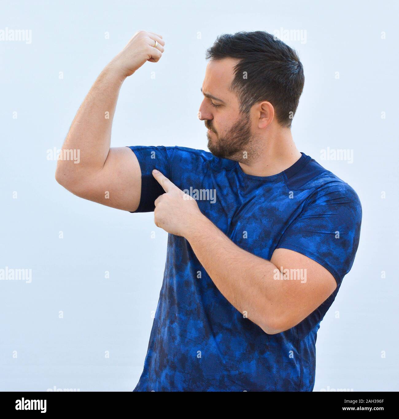 Muscled man Banque de photographies et d’images à haute résolution - Alamy