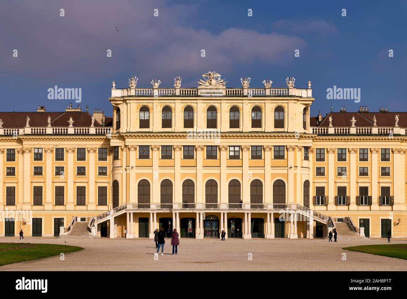 Schloss palais de schonbrunn Banque de photographies et d’images à ...