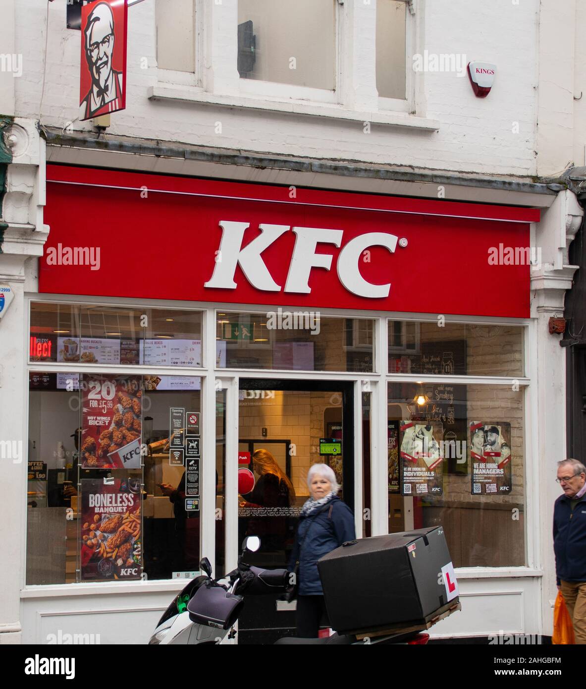 Kfc emporter Banque de photographies et d’images à haute résolution - Alamy