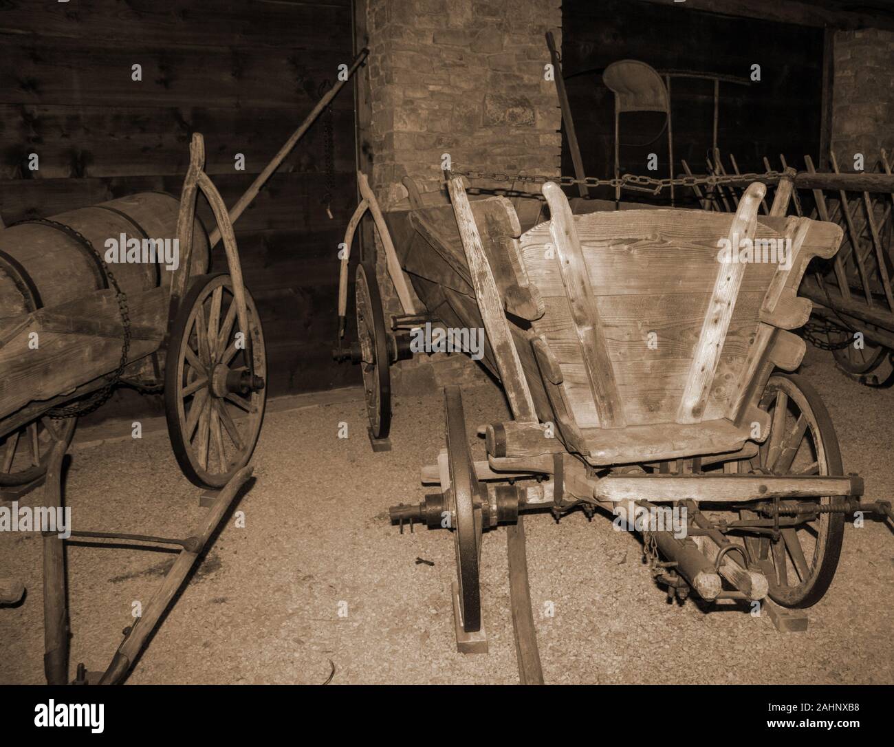 Charrue à cheval antique Banque de photographies et d’images à haute ...