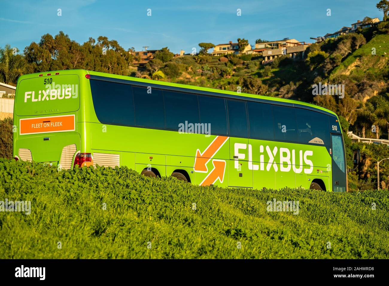 Bus flix Banque de photographies et d’images à haute résolution - Alamy