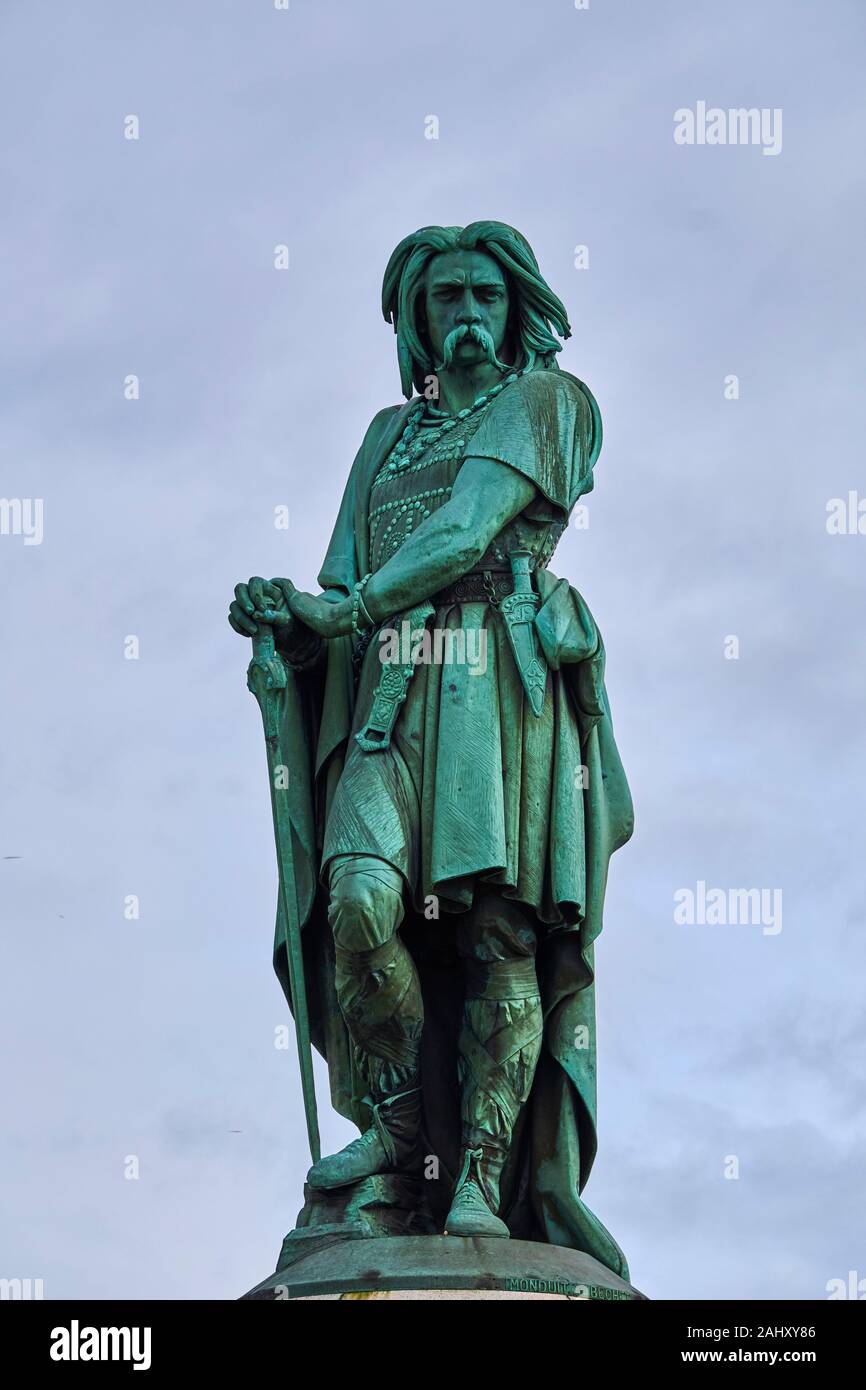 Vercingetorix statue Banque de photographies et d’images à haute ...