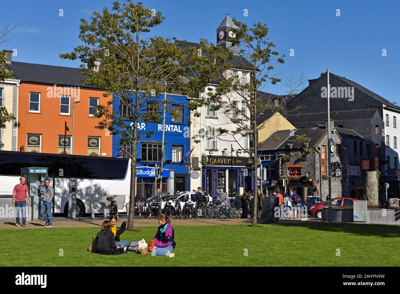 Galway eyre square Banque de photographies et d’images à haute ...