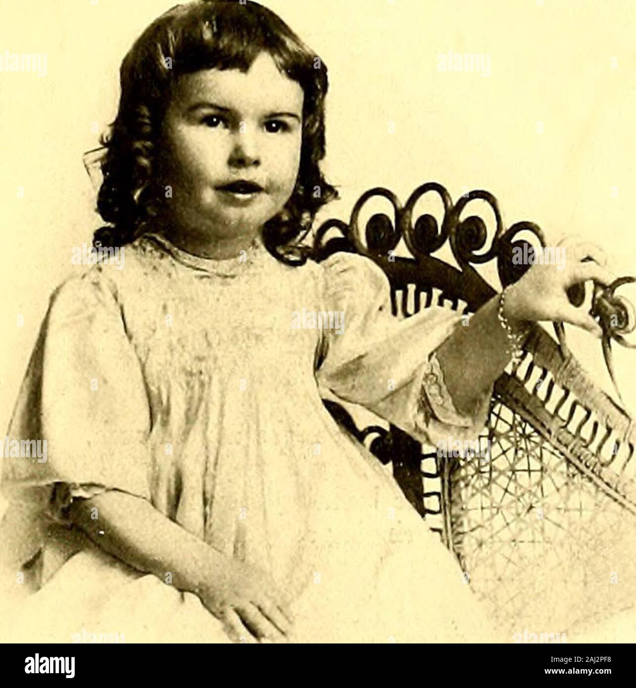 Auf Wiedersehen . Stimson Baxter Erasmus liste ! J'entends maintenant luth Erasmus.quand il joue ...