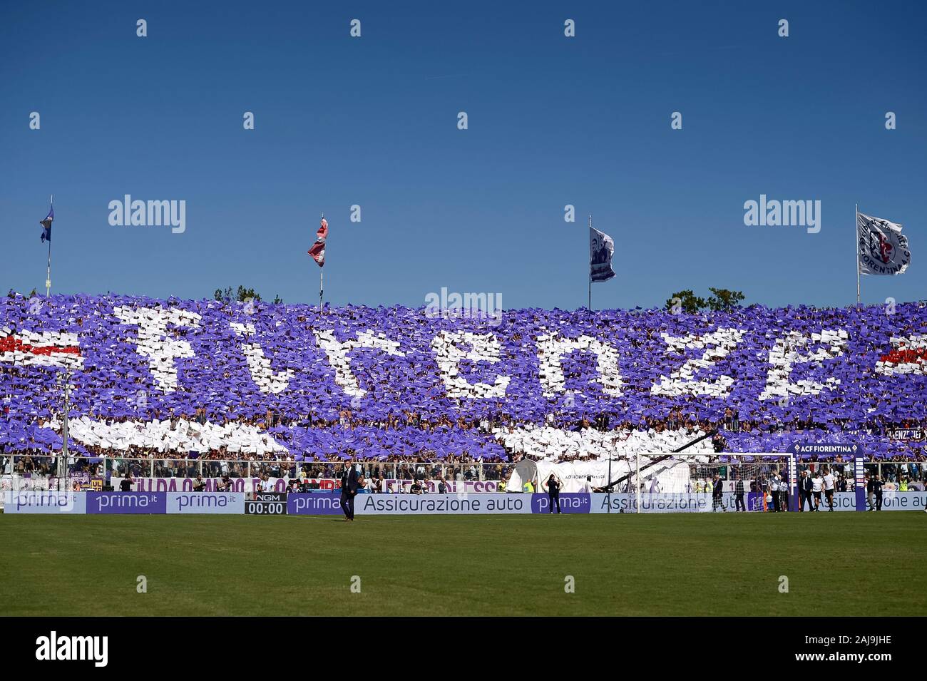 Fiorentina fans Banque de photographies et d’images à haute résolution ...