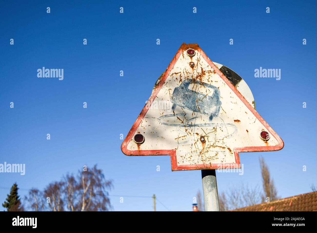 Panneau de signalisation triangulaire Banque de photographies et d ...