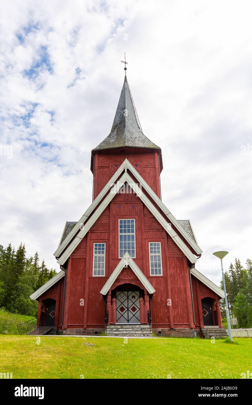Jours fériés en bois pittoresque église (hol) Kirke à Leknes sur l'île ... Jours fériés en bois pittoresque église (hol) Kirke à Leknes sur l'île ...