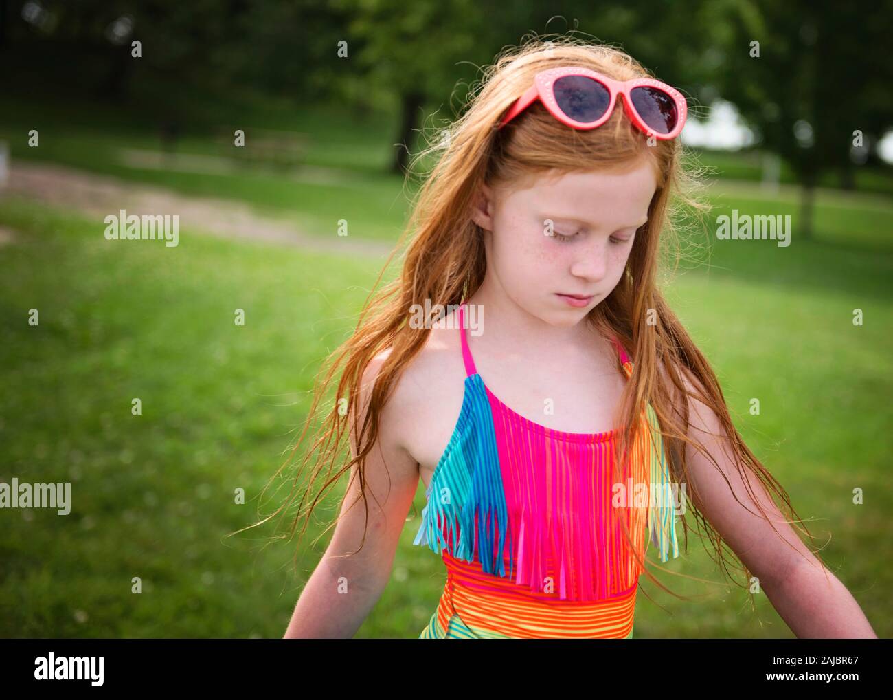 Fille Dans Le Maillot De Bain Banque De Photographies Et Dimages à