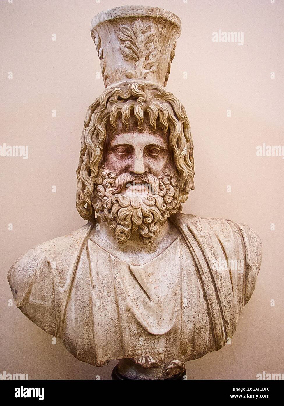 Egypte, Alexandrie, le musée gréco-romain, la tête du dieu Sérapis ...