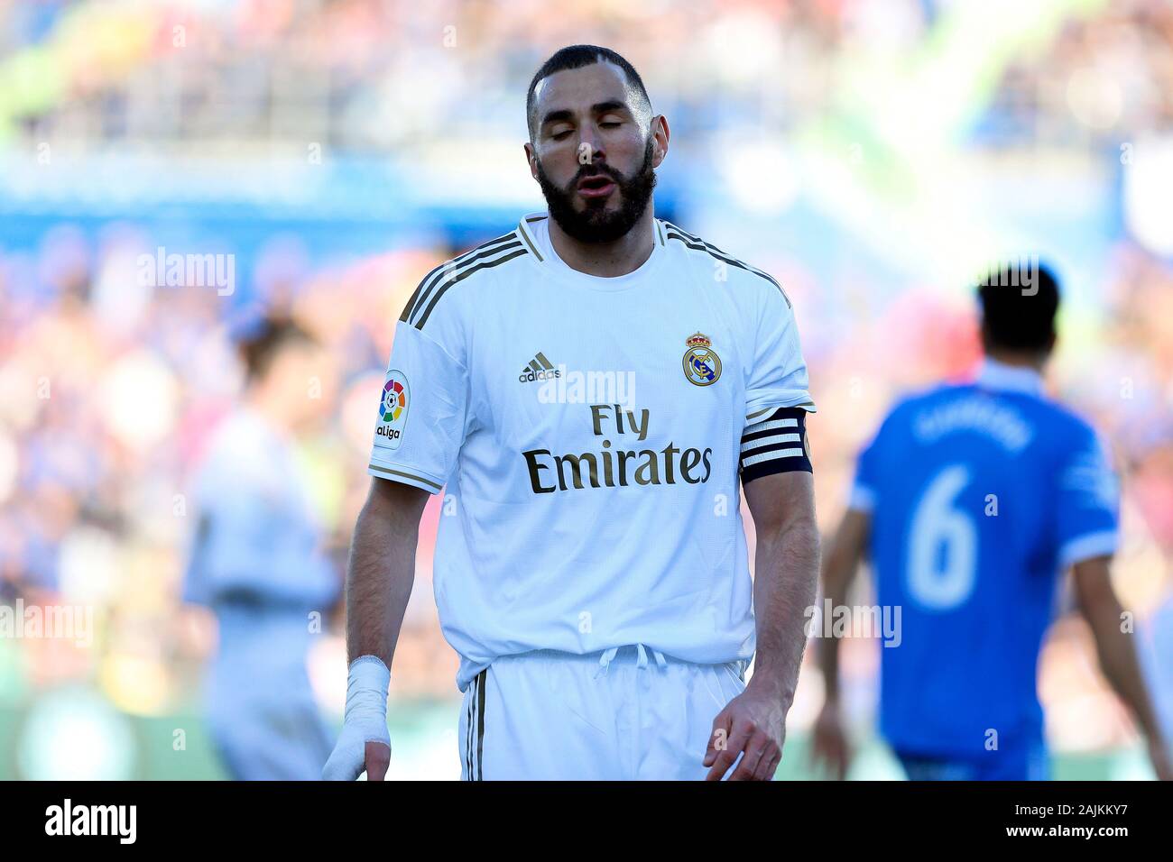 Real Madrid CF's Karim Benzema réagit au cours de l'espagnol La Liga ... Real Madrid CF's Karim Benzema réagit au cours de l'espagnol La Liga ...