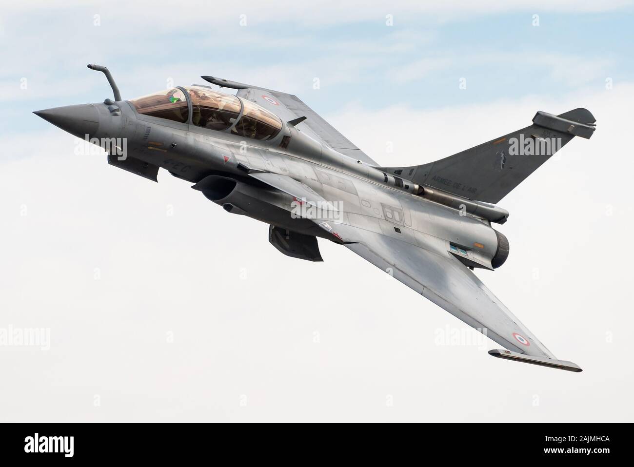 Un avion de combat Dassault Rafale de l'Armée de l'Air française. Le ...