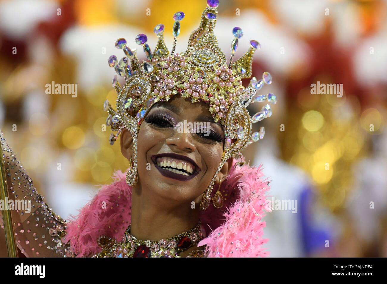 Rio de Janeiro, le 9 février 2018. Défilé des Écoles de Samba du groupe ...