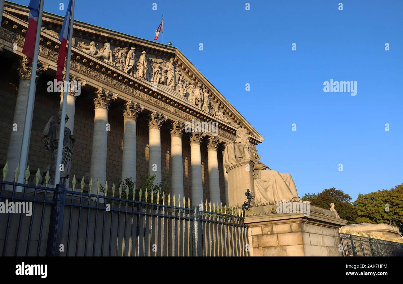 Palais bourbon paris Banque de photographies et d’images à haute ...