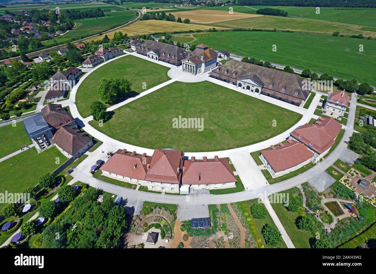 Saline royale arc et senans aerien Banque de photographies et d’images ...