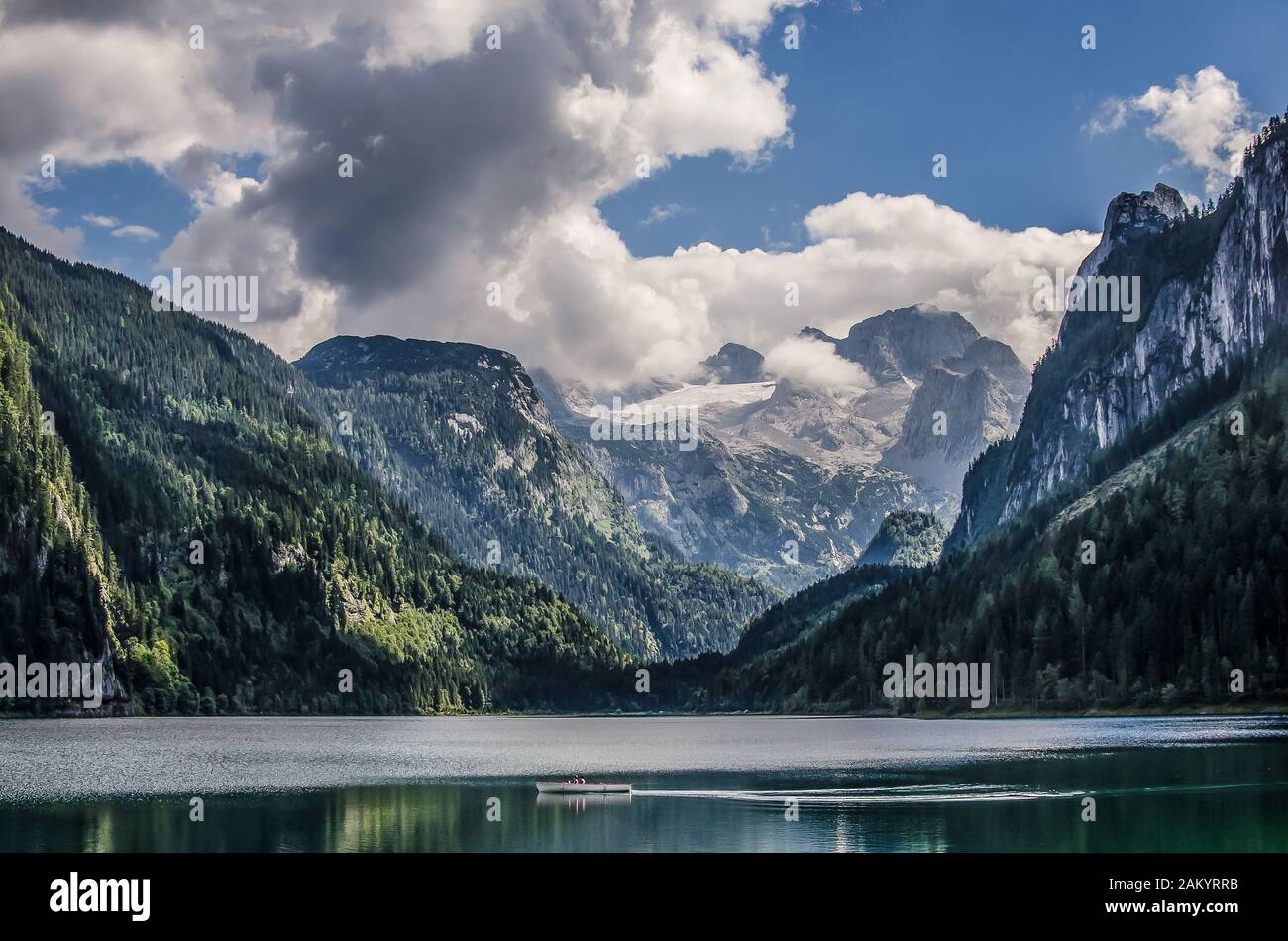Les puissantes tours du dachstein Banque de photographies et d’images à ...