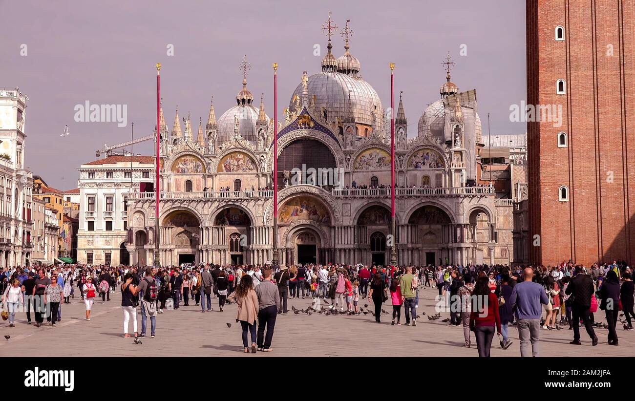 Basilique saint marc à venise Banque de photographies et d’images à ...