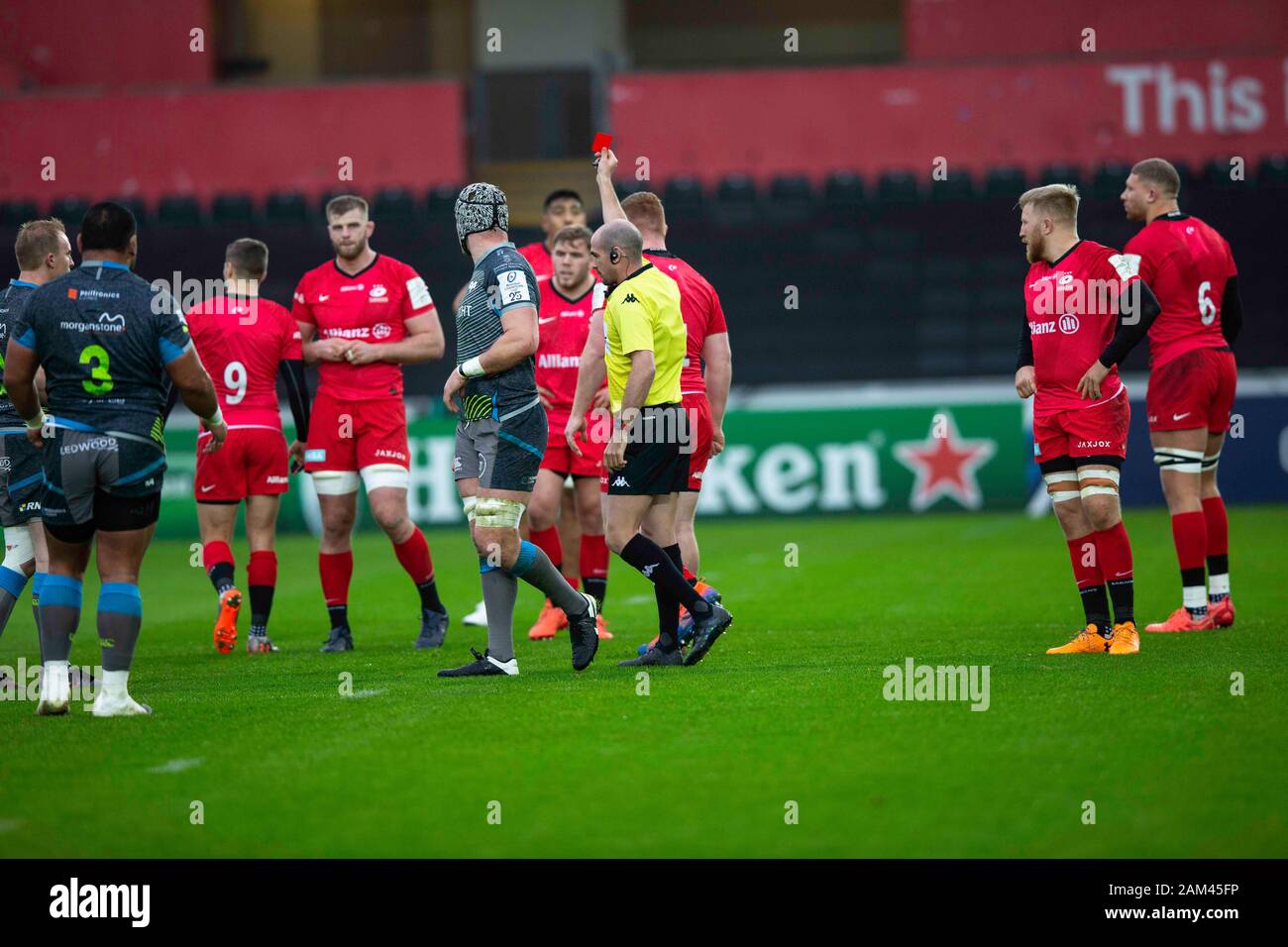 Arbitre carton rouge rugby Banque de photographies et d’images à haute ...