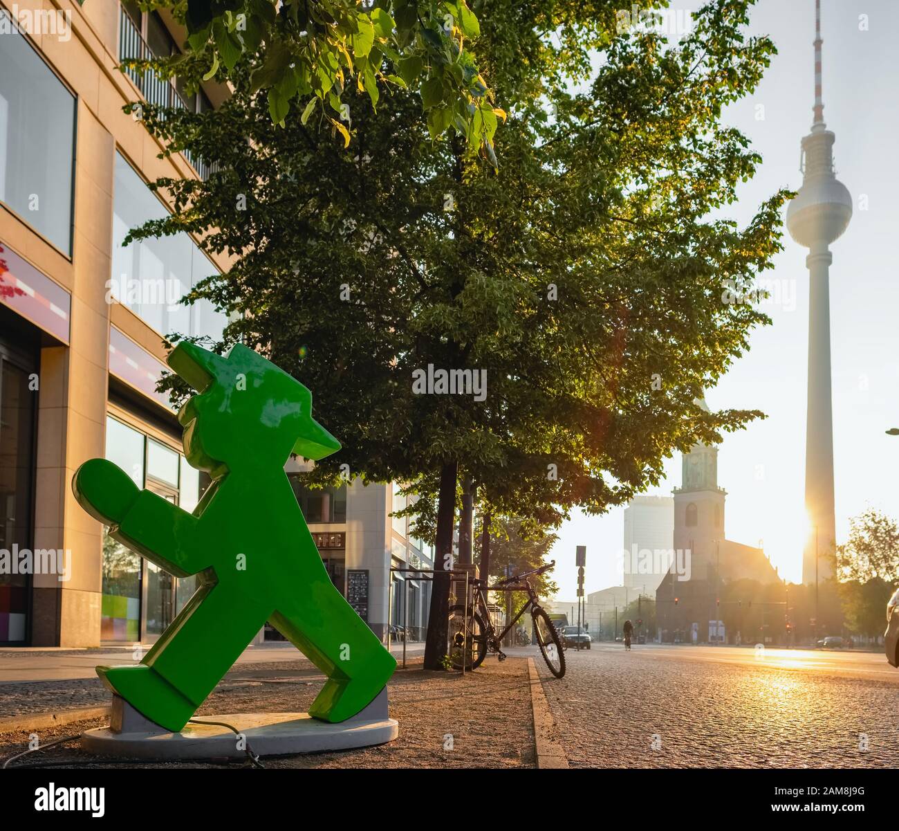 Ampelmann statue Banque de photographies et d’images à haute résolution ...