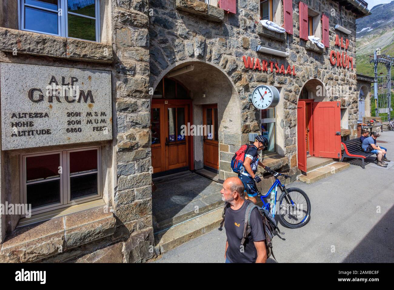 Chemin de fer des alpes suisses Banque de photographies et d’images à ...