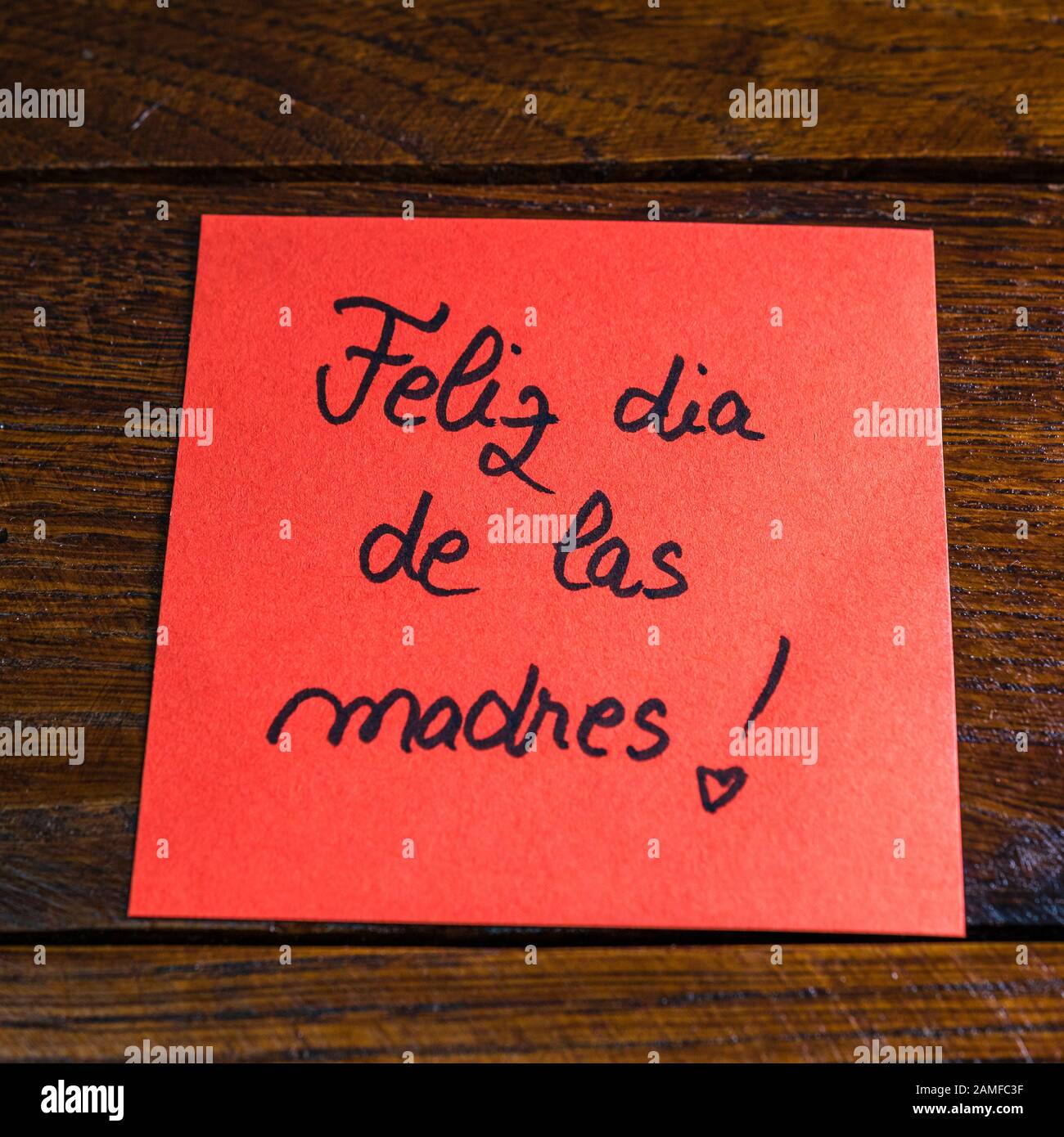 Écrire la bonne fête des mères en espagnol (feliz dia de las madres ...