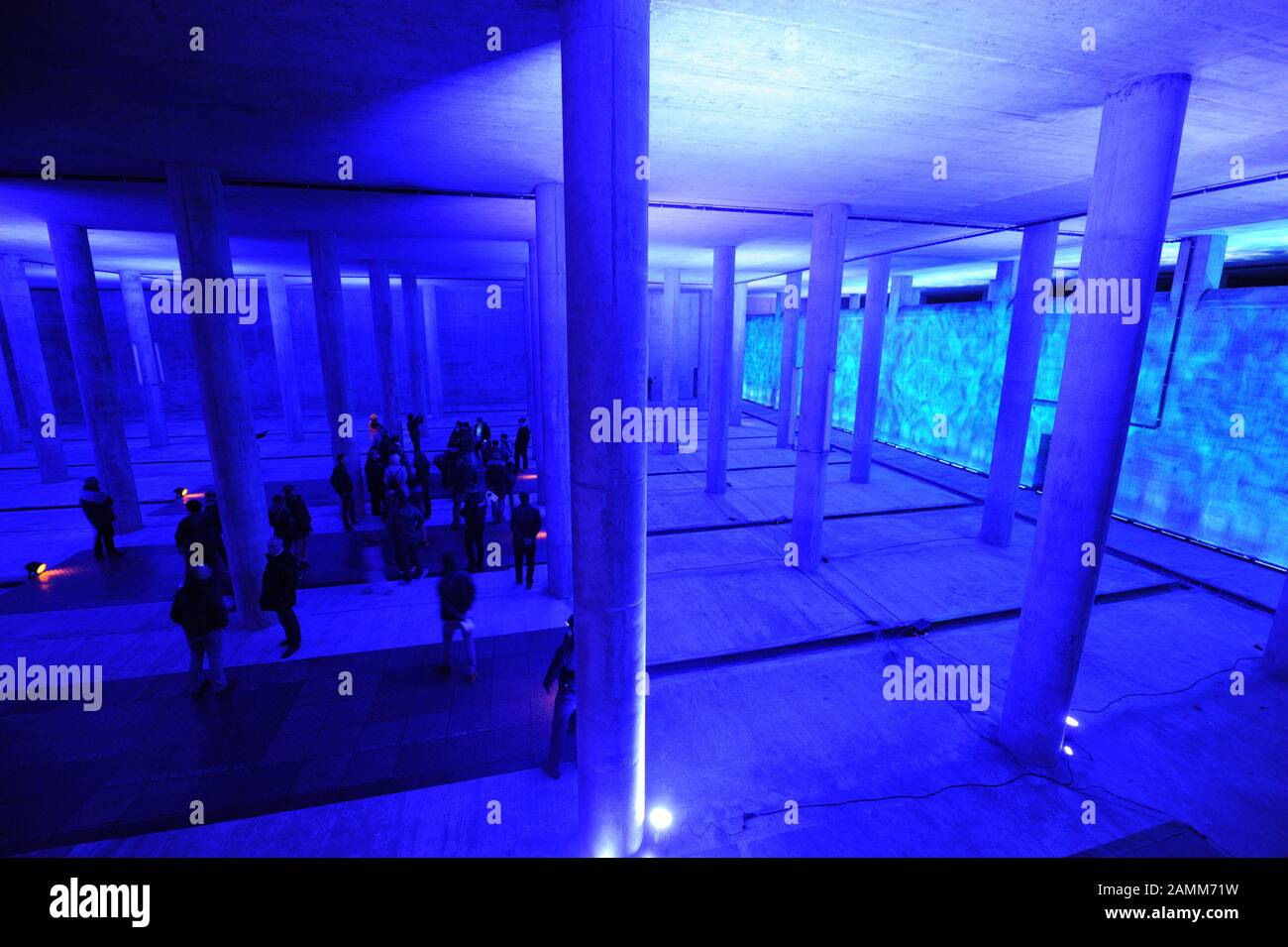 Bassin de rétention des eaux pluviales Banque de photographies et d ...