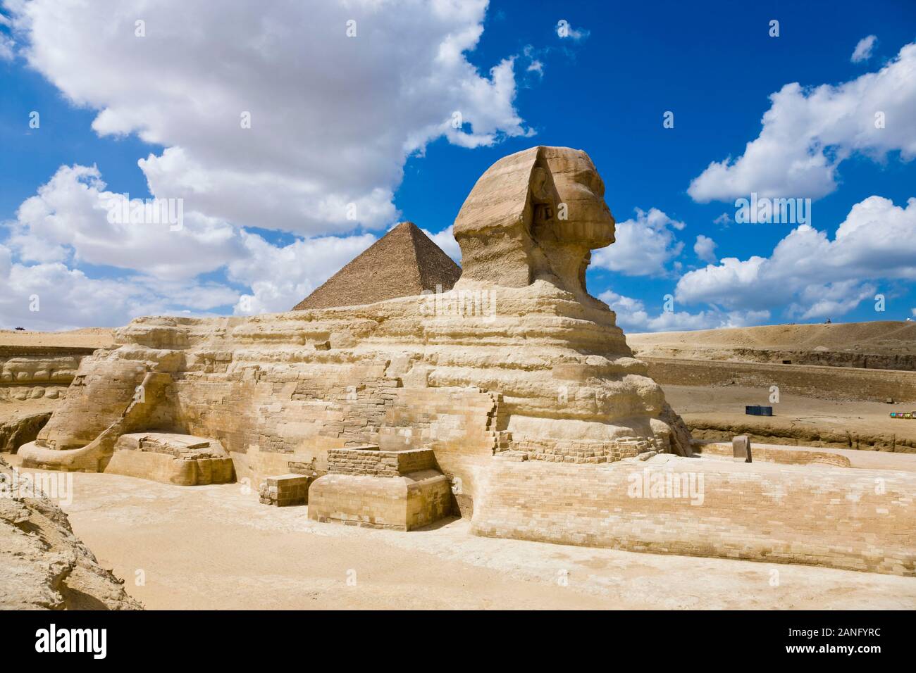Grand Sphinx et Grande Pyramide Khufu, Pyramide de Khufu, dans le ...
