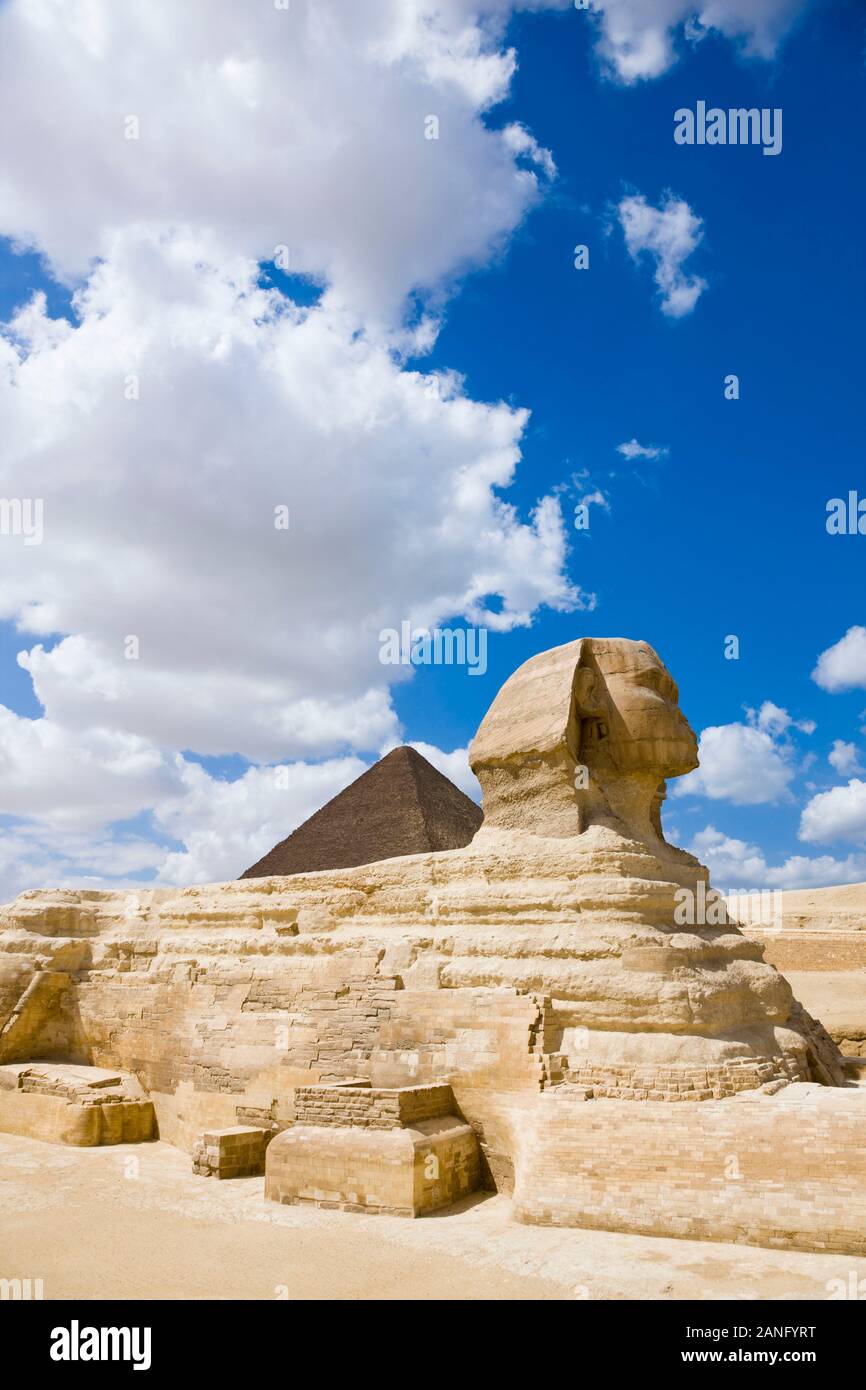 Grand Sphinx et Grande Pyramide Khufu, Pyramide de Khufu, dans le ...