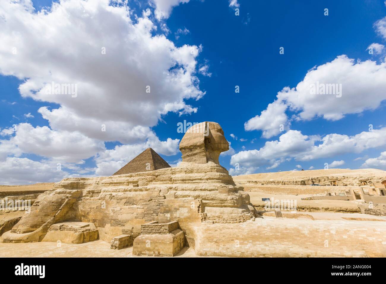 Grand Sphinx et Grande Pyramide Khufu, Pyramide de Khufu, dans le ...