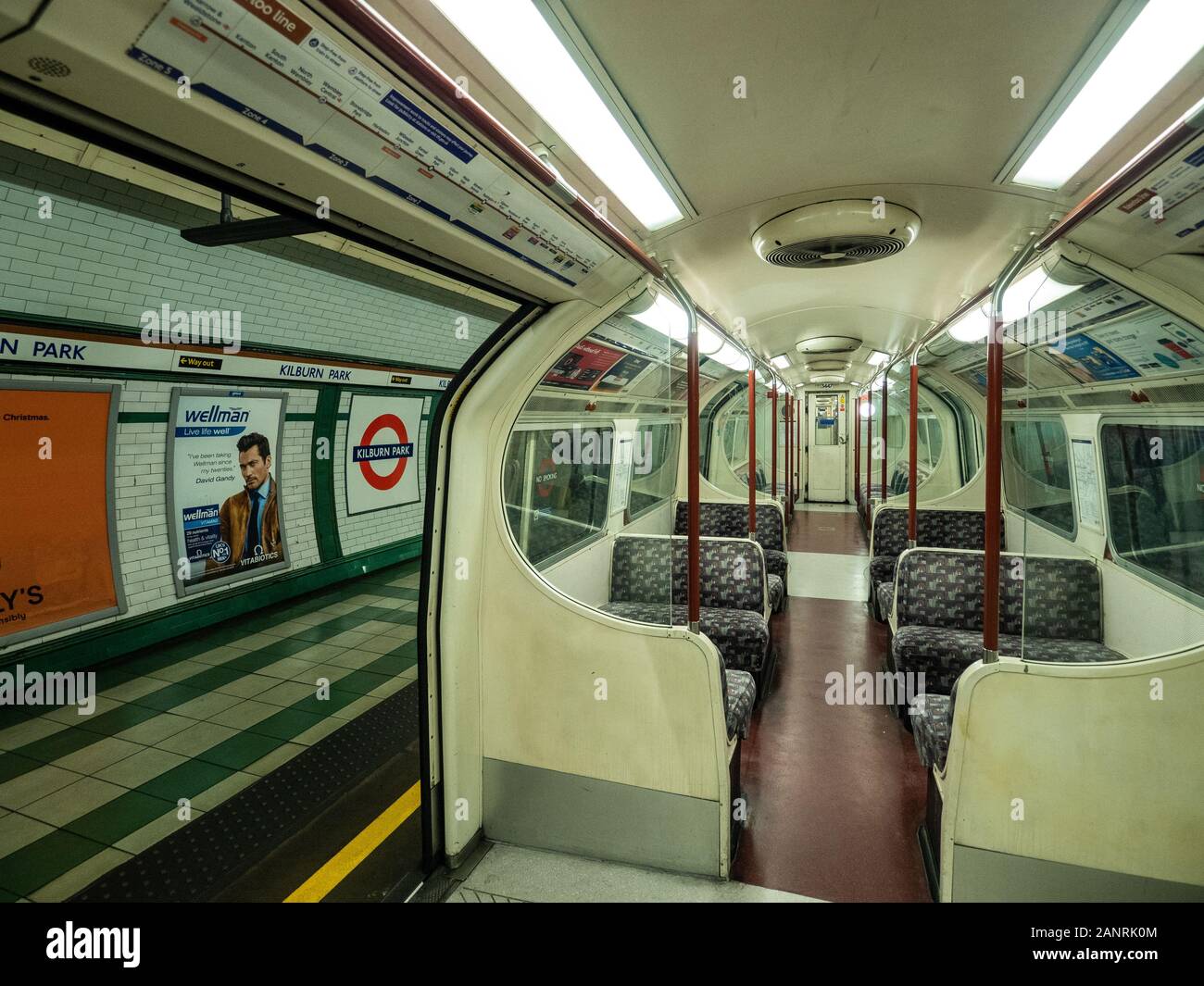 Ligne bakerloo souterraine Banque de photographies et d’images à haute ...