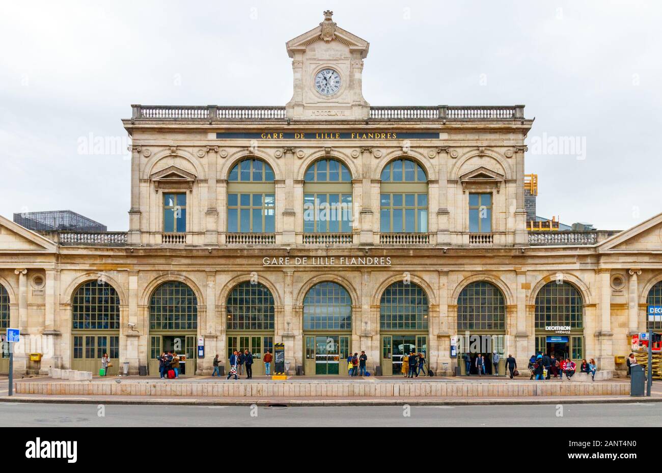 Gare De Lille Flandres Banque Dimage Et Photos Alamy