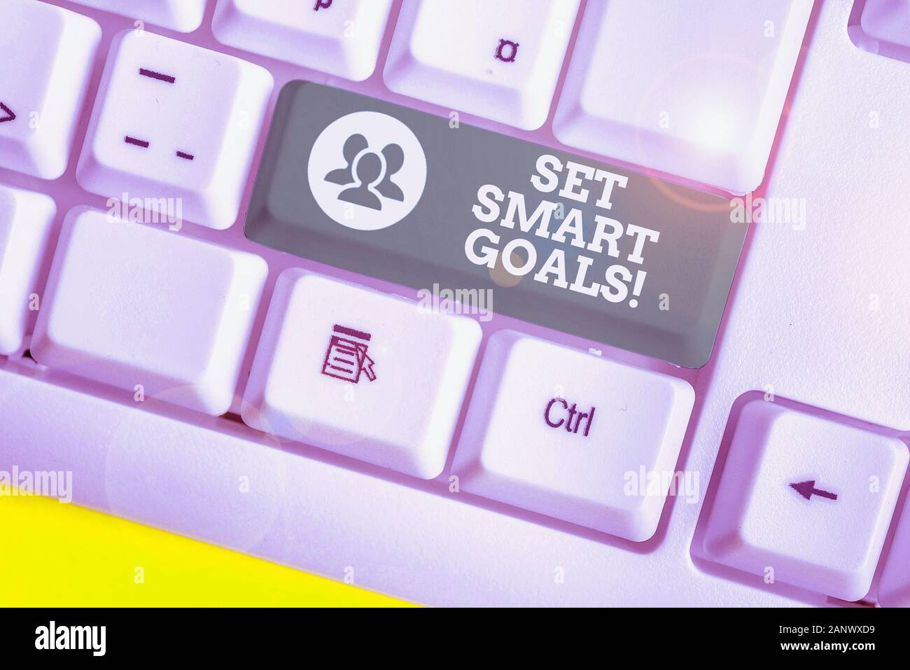 L'écriture de texte Word Définir des objectifs SMART. Photo d'affaires ...