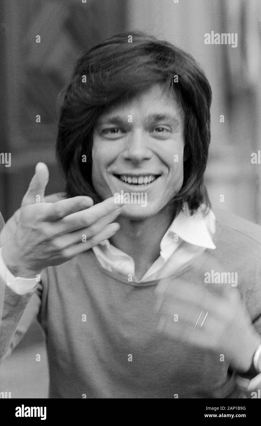 German schlager singer Banque d'images noir et blanc - Alamy