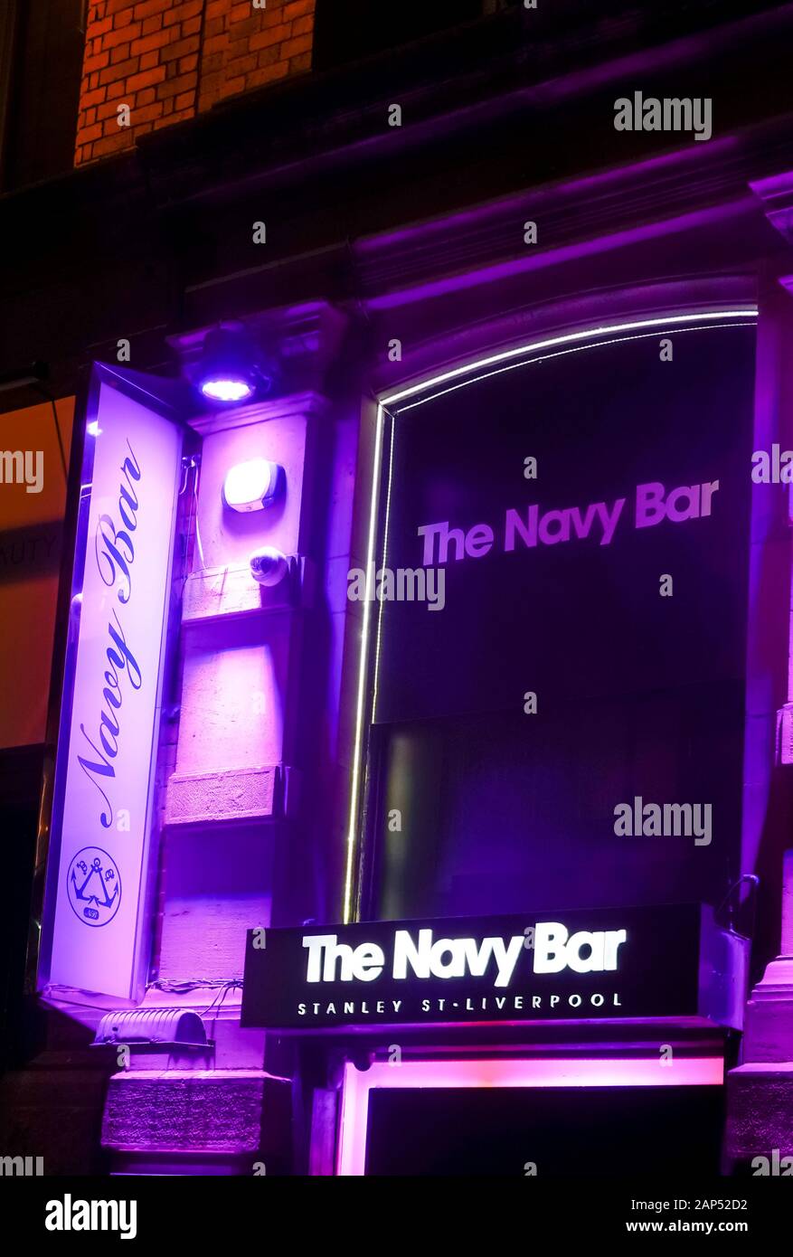 Navy club Banque de photographies et d’images à haute résolution - Alamy
