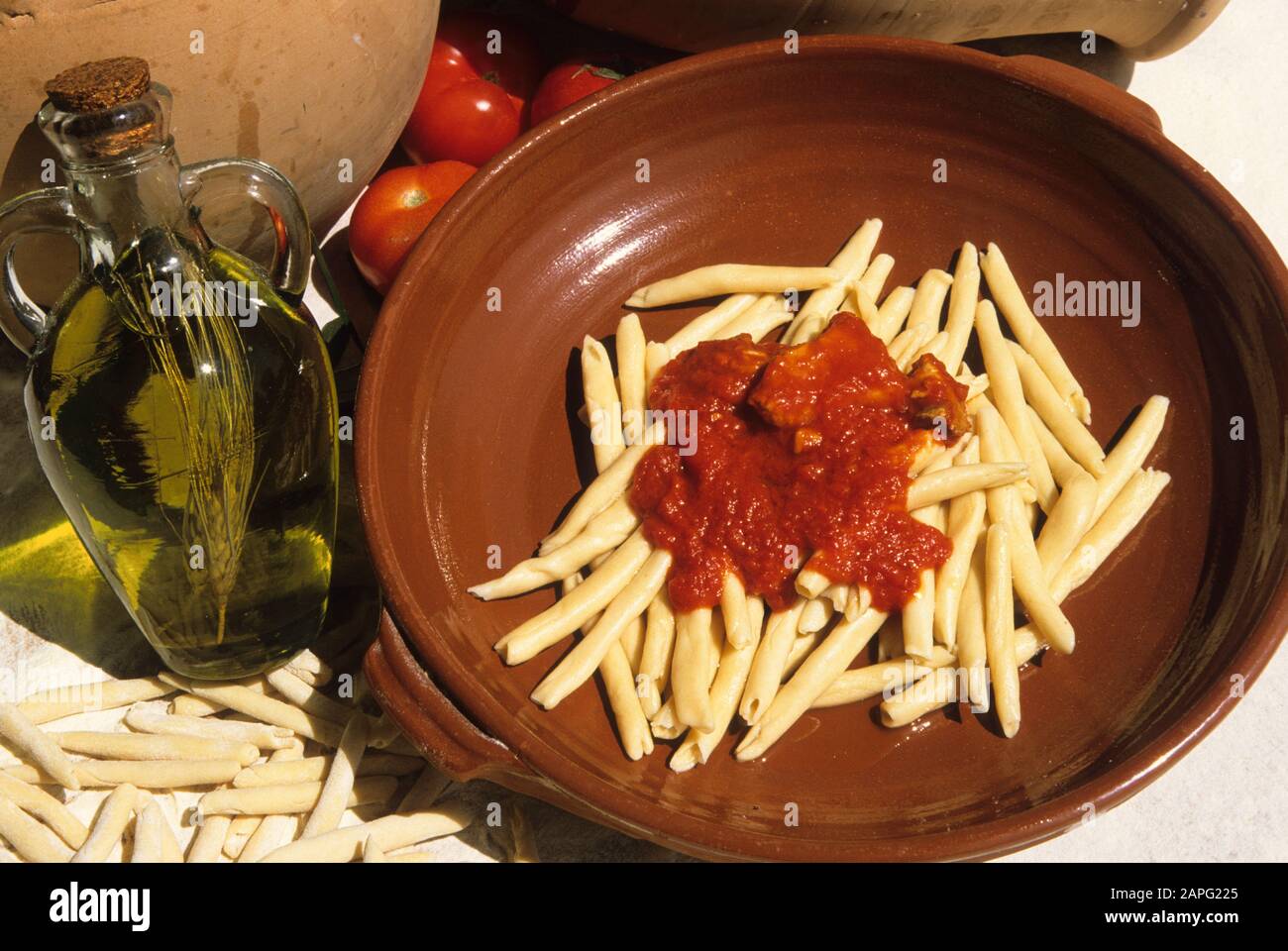 Produits typiques des pouilles Banque de photographies et d’images à ...