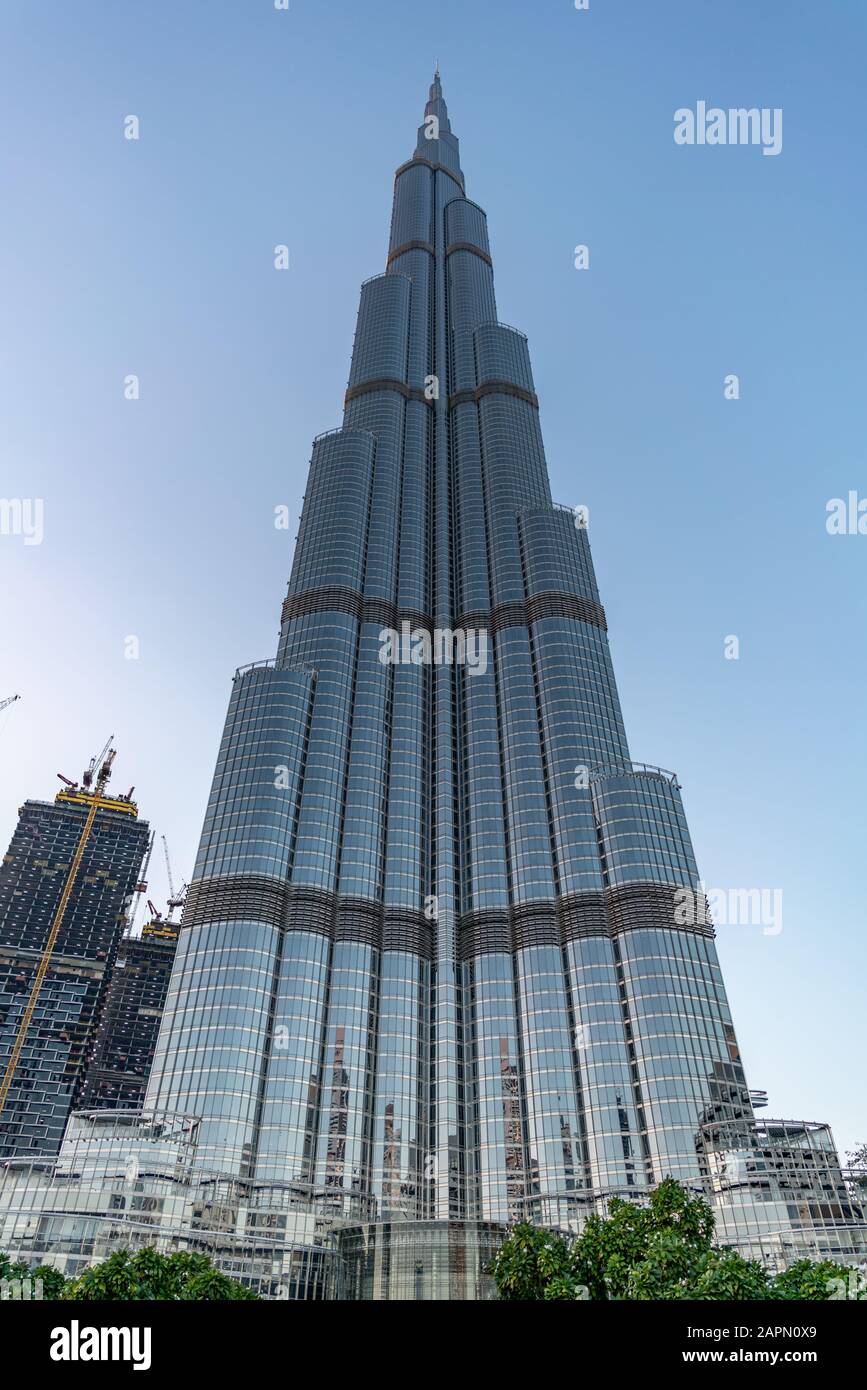 Burj Khalifa, le bâtiment le plus haut du monde | sites touristiques et ...