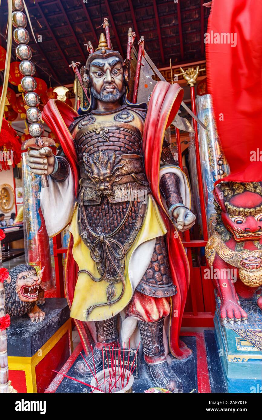 Yuchi gong Banque de photographies et d’images à haute résolution - Alamy