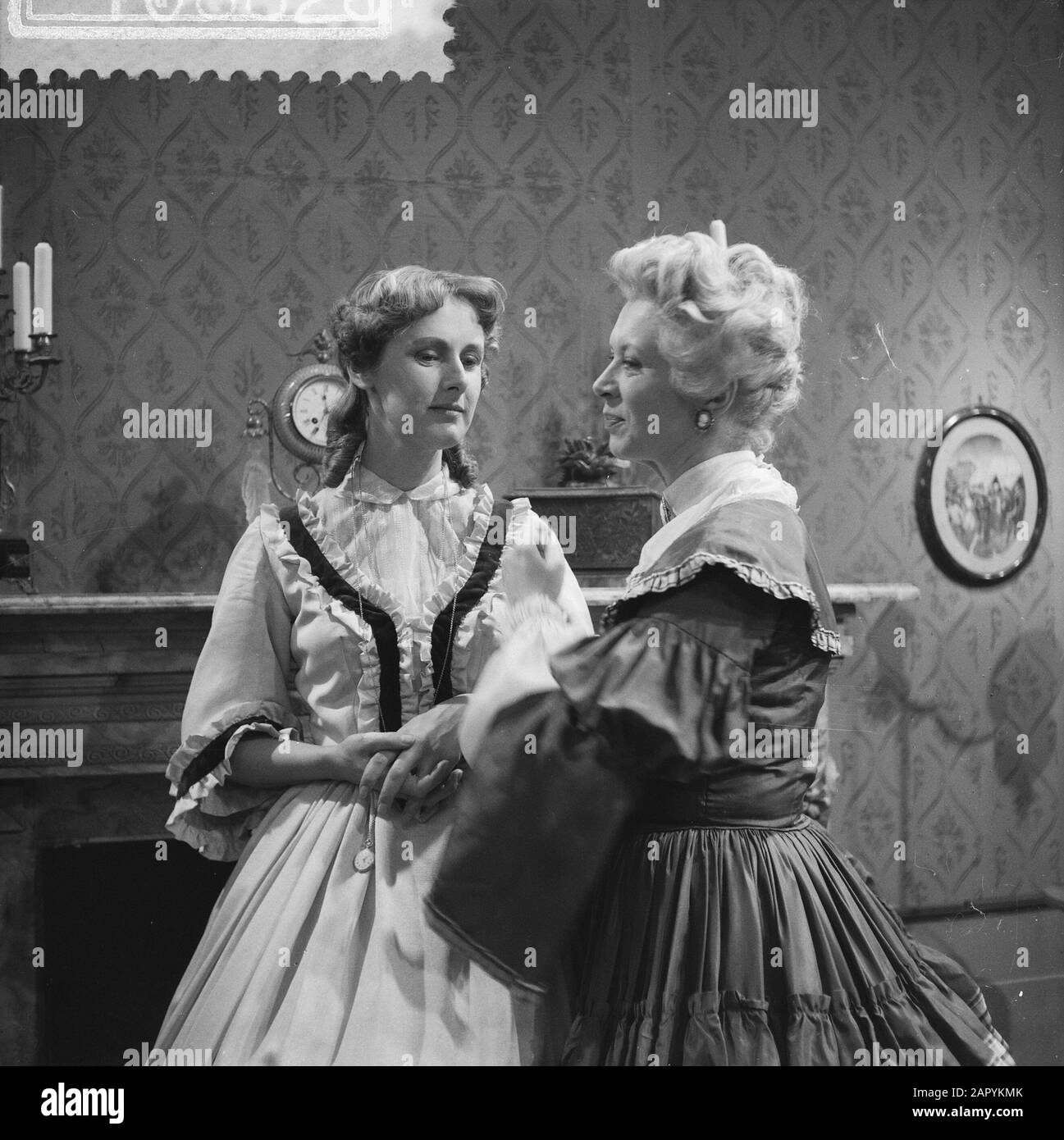 Gauche manon alving Banque de photographies et d’images à haute ...