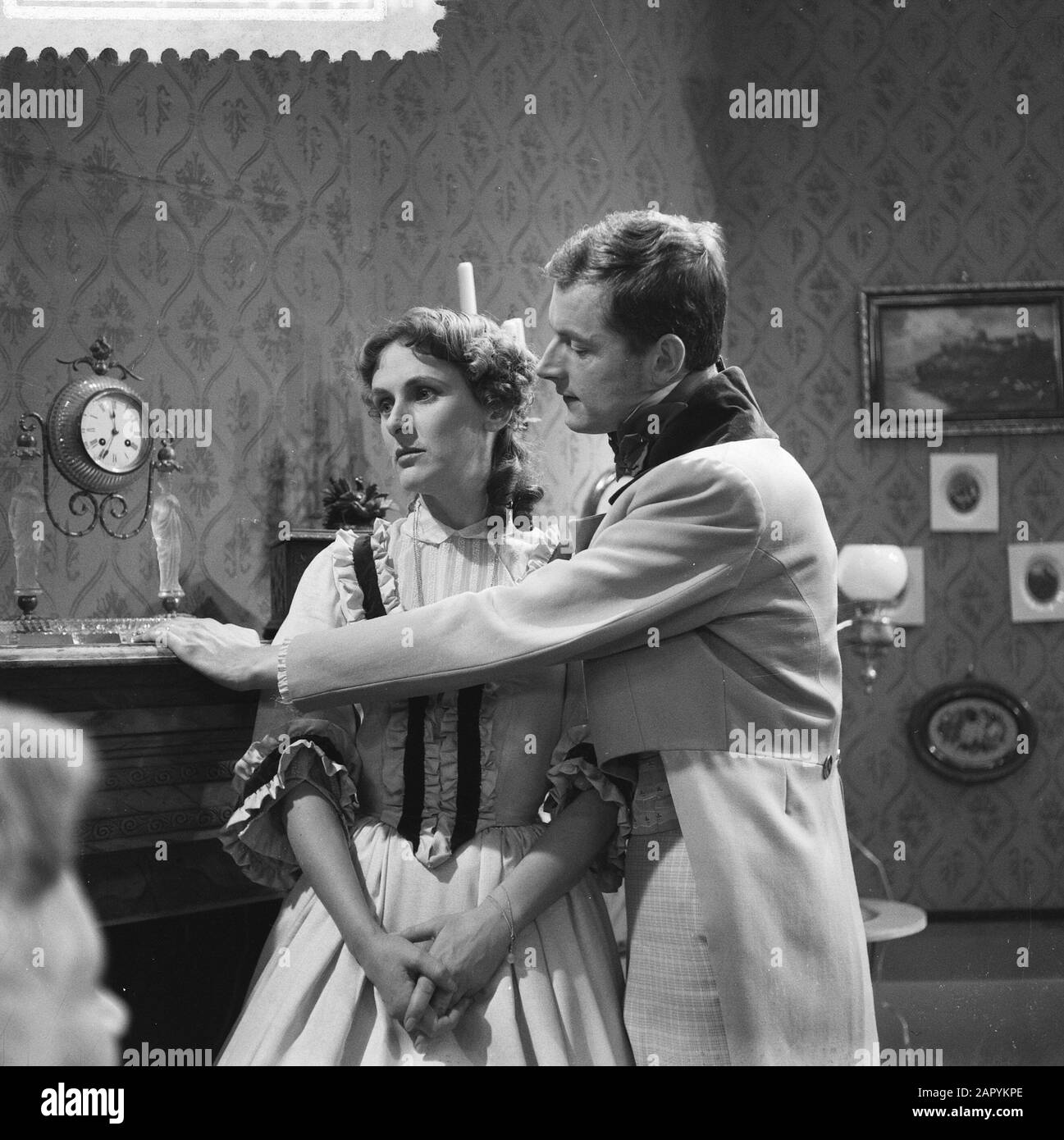 Gauche manon alving Banque de photographies et d’images à haute ...