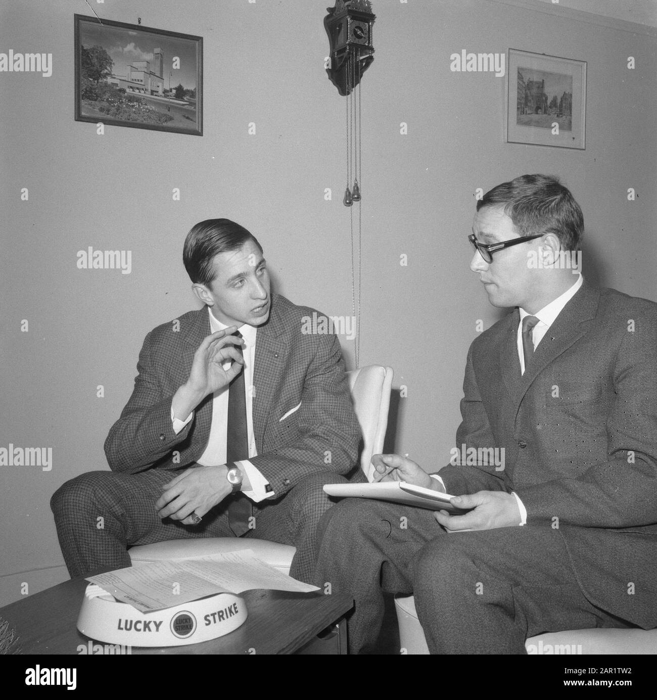 Droite johan cruijff Banque de photographies et d’images à haute ...